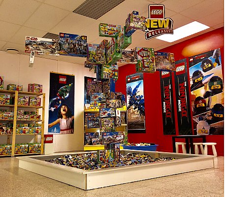 LEGO butik på nätet med varuhus i Marieberg köpcentrum Örebro - Ebrix